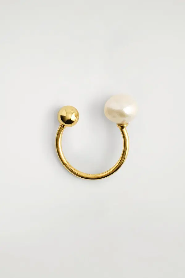 Cos Floating Freshwater Pearl Ring