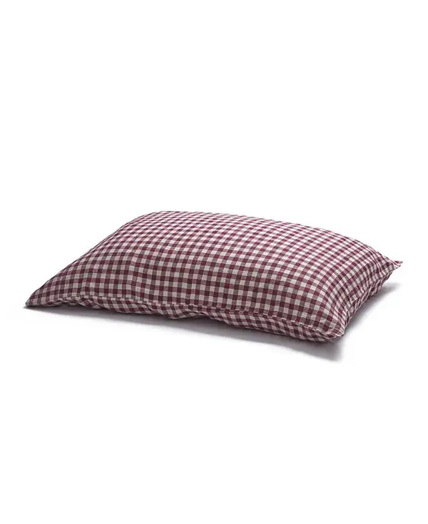 PIGLET IN BED Gingham Linen Pillowcase Pair - Berry Gingham