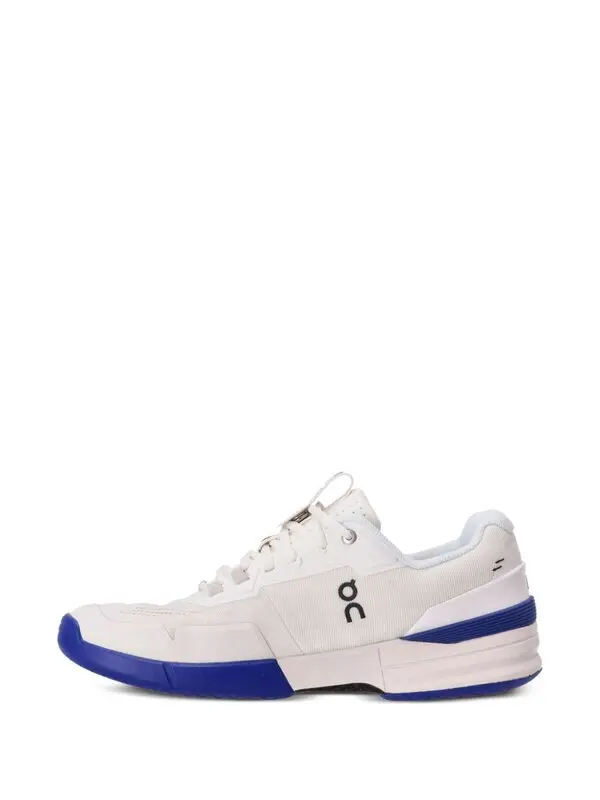 On The Roger Pro Sneakers - White