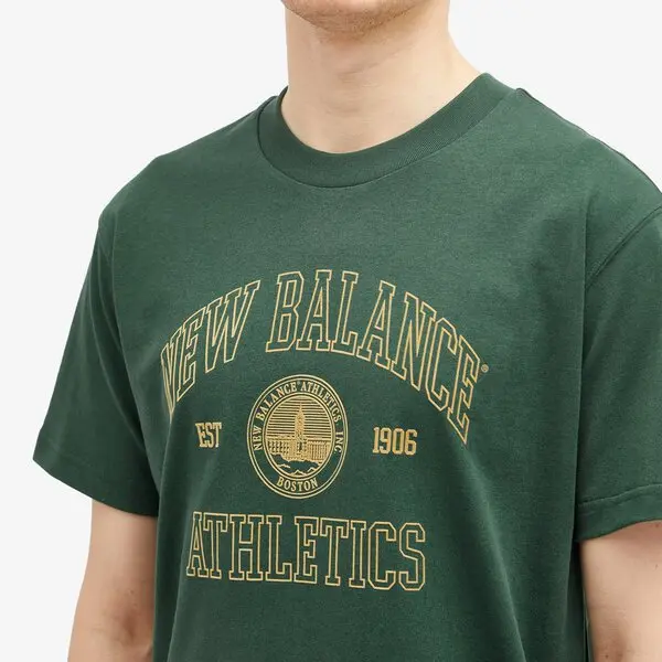 NEW BALANCE Varsity Oversized T-shirt