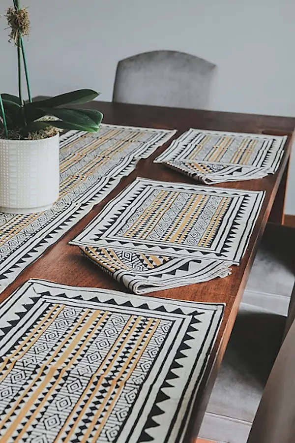 BE DEVA Table Set In Geometric