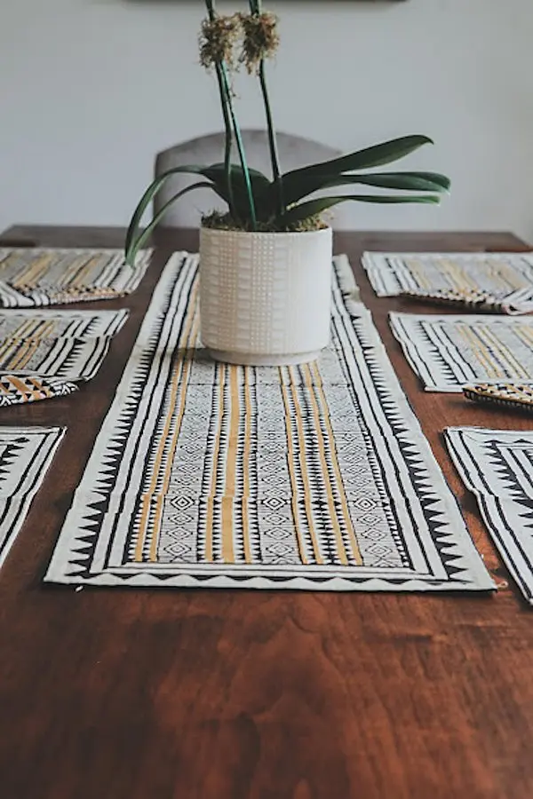 BE DEVA Table Set In Geometric