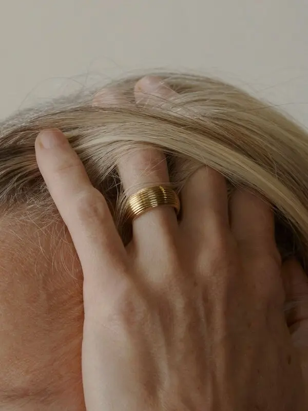 OTIUMBERG Wide Ridged Ring - Gold