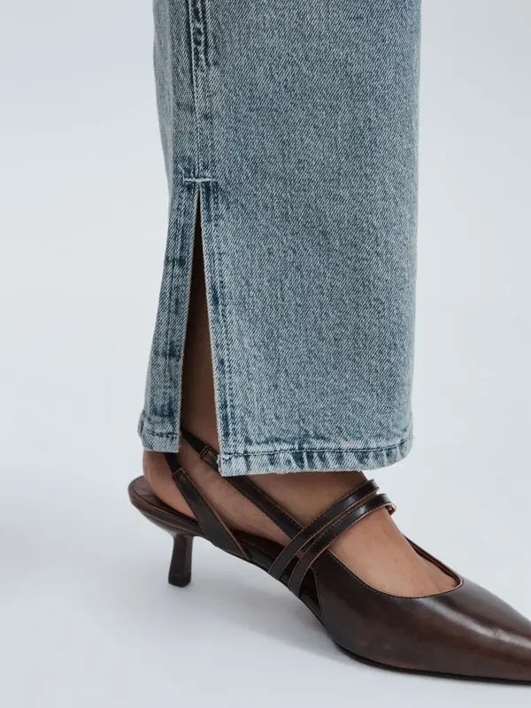 Good American Good Icon Straight-leg Jeans - Light Indigo