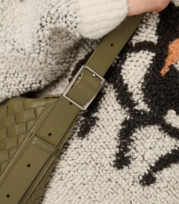 Bottega Veneta Small Intrecciato Traveler Bag