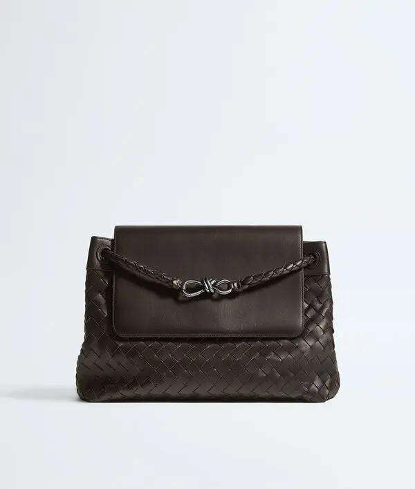 BOTTEGA  VENETA Intrecciato Leather Messenger Bag - Fondant