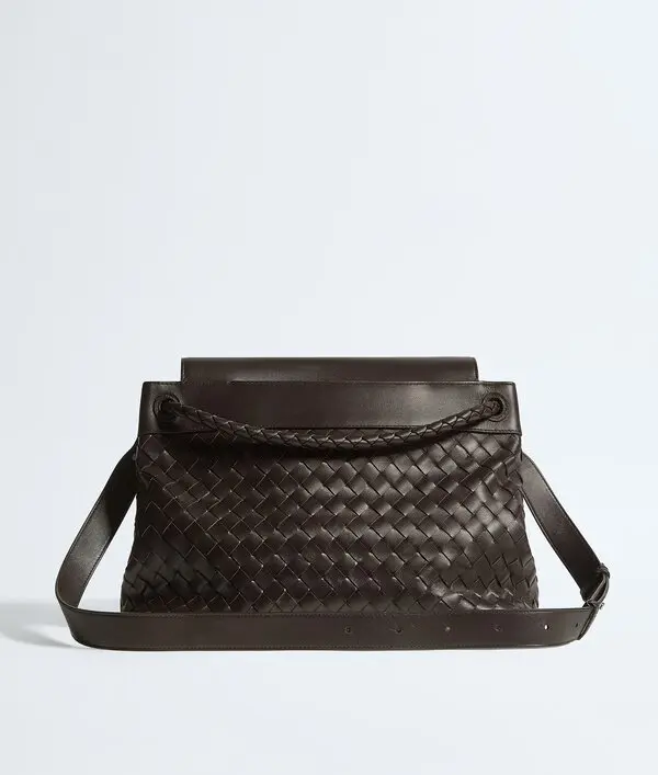Bottega Veneta Intrecciato Leather Andiamo Messenger - Fondant