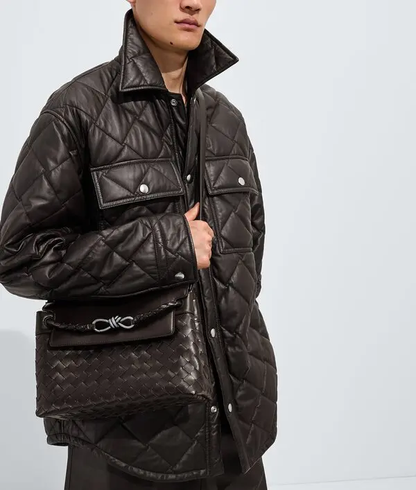Bottega Veneta Small Andiamo Messenger Bag - Fondant