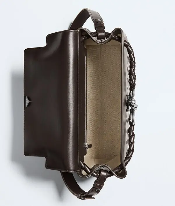 Bottega Veneta Small Andiamo Messenger Bag - Fondant