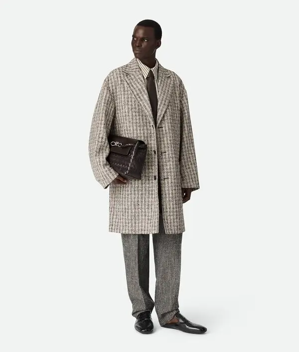 Bottega Veneta Small Andiamo Messenger Bag - Fondant