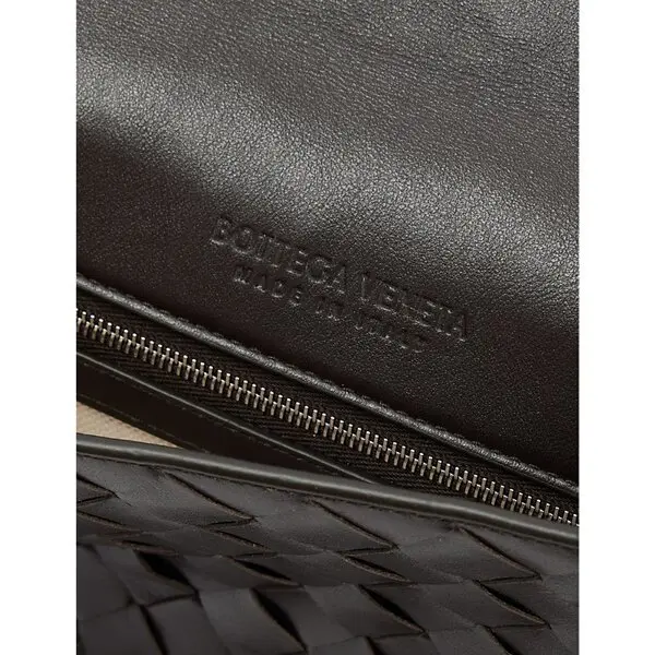 Bottega Veneta Flap Leather Cross-body Bag - Fondant-silver