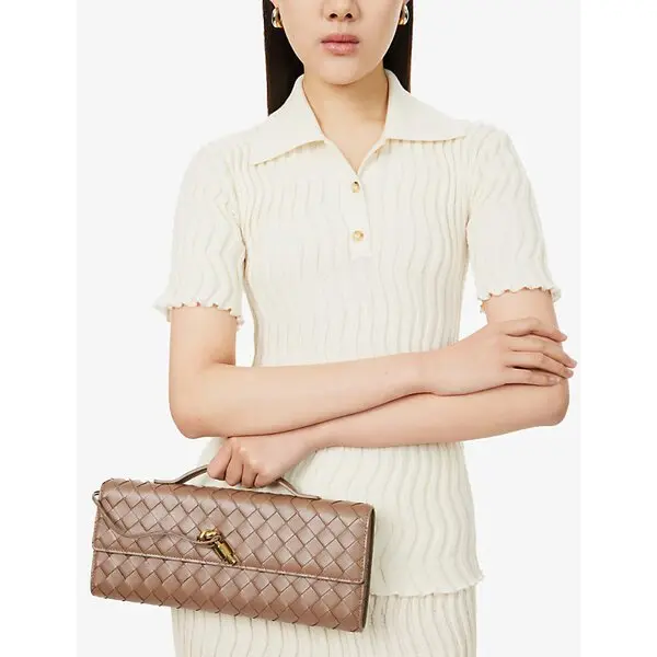 Bottega Veneta Andiamo Leather Clutch - Pinecone-m Brass