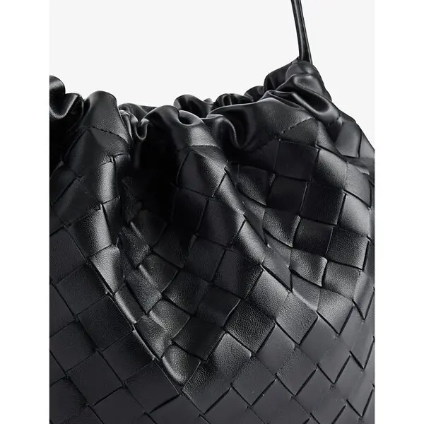 バッグ Bottega Veneta Intrecciato Shoulder Bag Bottega Veneta Leather Shoulder Bag - Black-Gold | Editorialist