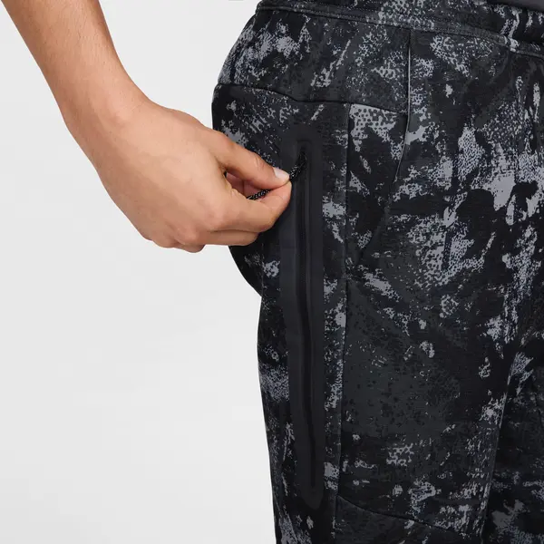 Nike Tech Fleece Jogger Pants