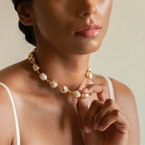 DHWANI BANSAL Luna Shell Pearl Necklace - White Rhodium Plated