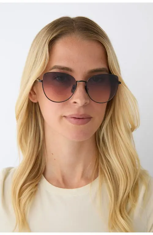 DIFF Eyewear Kinsley Round Sunglasses