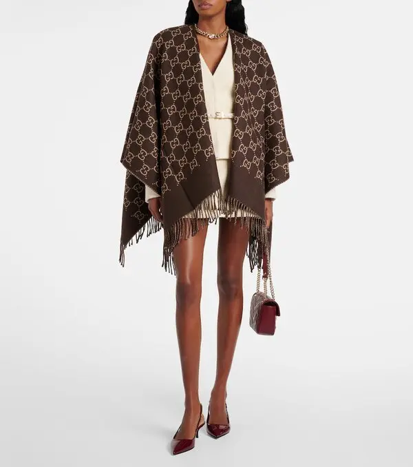 Gucci Gg Wool Jacquard Shawl - Brown