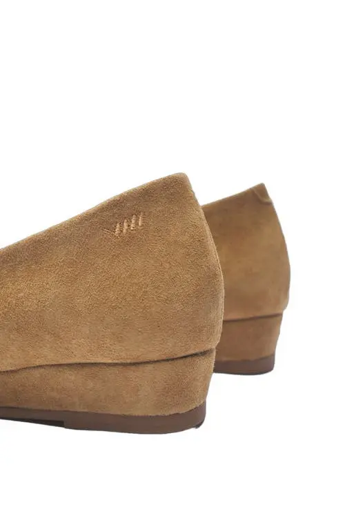 VISCATA Roma Suede Flats - Camel