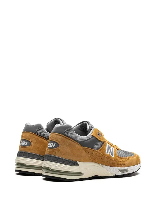 NEW BALANCE 991 Sneakers - Brown