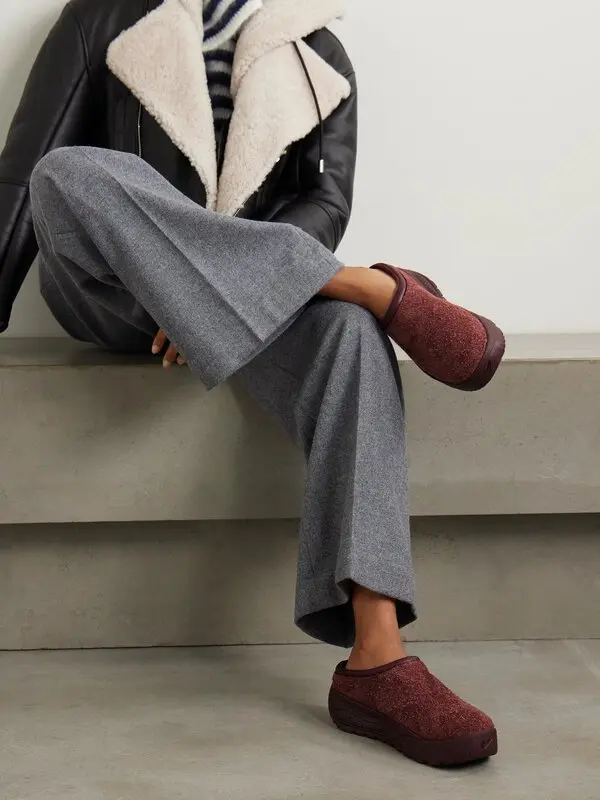Nike Rufus Slip-on Sneakers