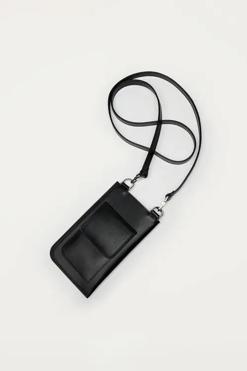 WANT Les Essentiels Arch Smooth Leather Phone Bag - Black