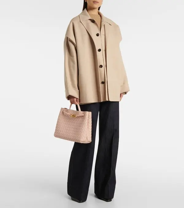 Bottega Veneta Wool And Cashmere Car Coat - Beige