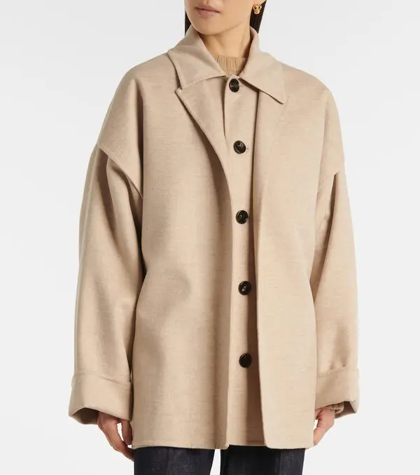 Bottega Veneta Wool And Cashmere Car Coat - Beige