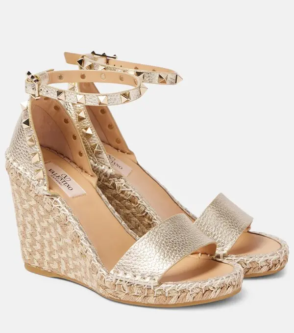 Valentino Garavani Rockstud Double 105 Leather Espadrille Wedges - Beige