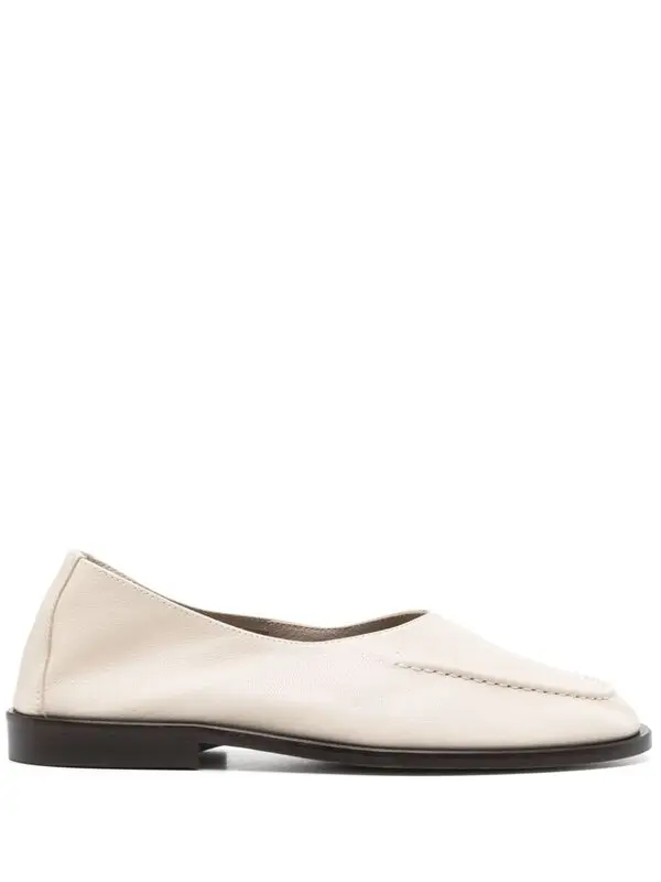 Hereu Juliol Loafers - White