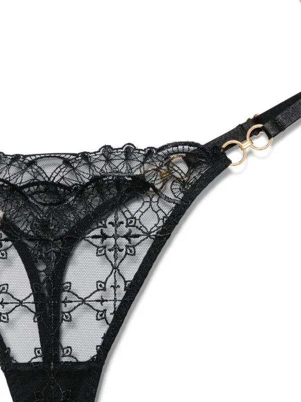 BORDELLE Mari Thong
