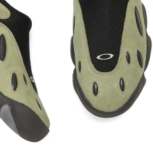 OAKLEY FACTORY TEAM X Brain Dead Orbital Flesh Sneakers