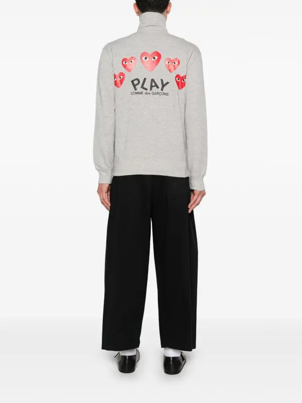 Play Comme Des Garcon Heart-patch Sweatshirt - Grey