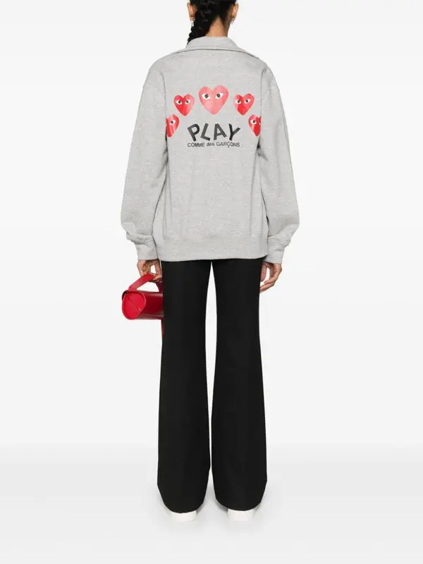 Play Comme Des Garcon Heart-patch Sweatshirt - Grey