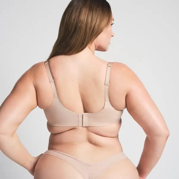 SKIMS Teardrop Push Up Bra | Pink | | Ultimate - Mica
