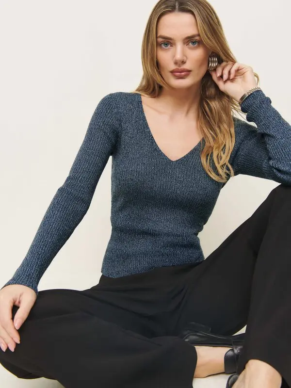 REFORMATION Valencia Regenerative Merino V-neck - Blue