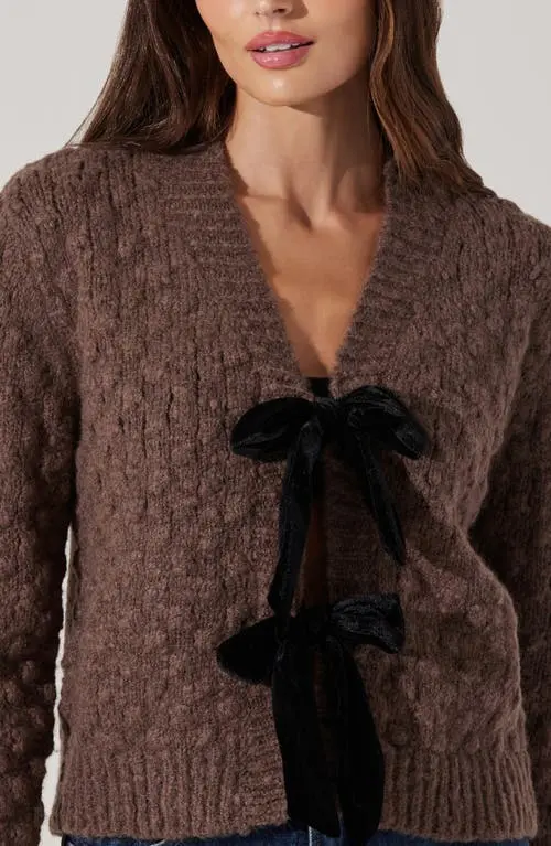 Astr The Label Velvet Bow Cardigan - Brown