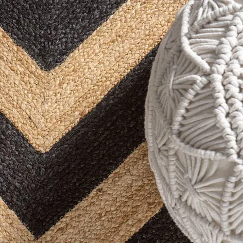 JONATHAN Y Piper Two-tone Chevron Round Jute Round Area Rug - Black/natural