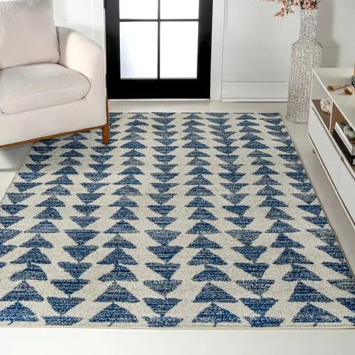 JONATHAN Y Aisha Moroccan Triangle Geometric Area Rug - Cream/navy