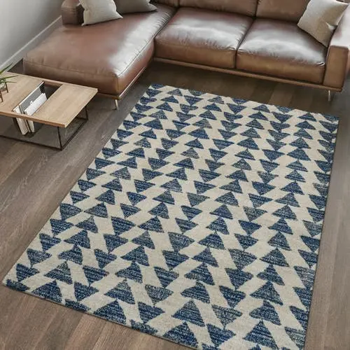 JONATHAN Y Aisha Moroccan Triangle Geometric Area Rug - Cream/navy