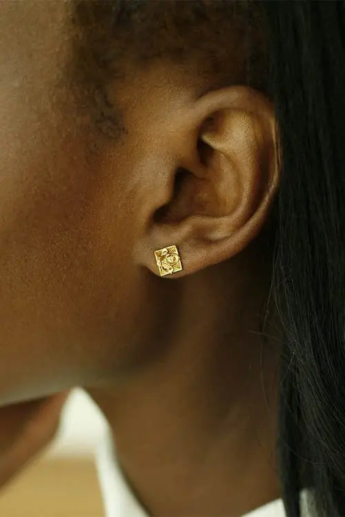 ASTOR & ORION Pyramid Stud Earrings