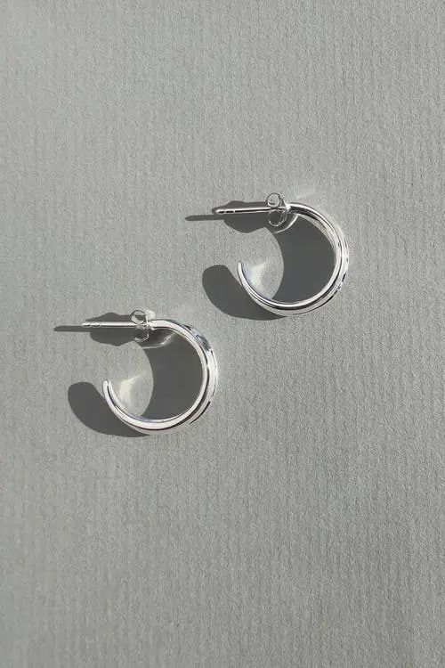 ASTOR & ORION Crescent Hoop Earrings - Silver