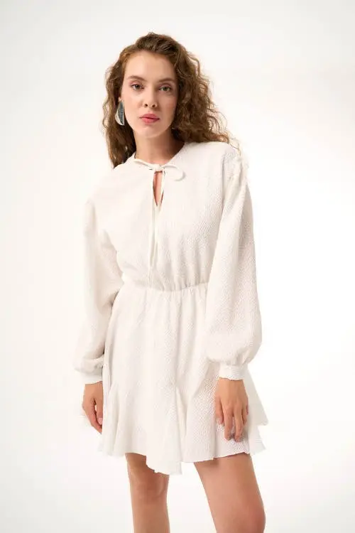 MIZALLE Collar Tied Smocked Dress