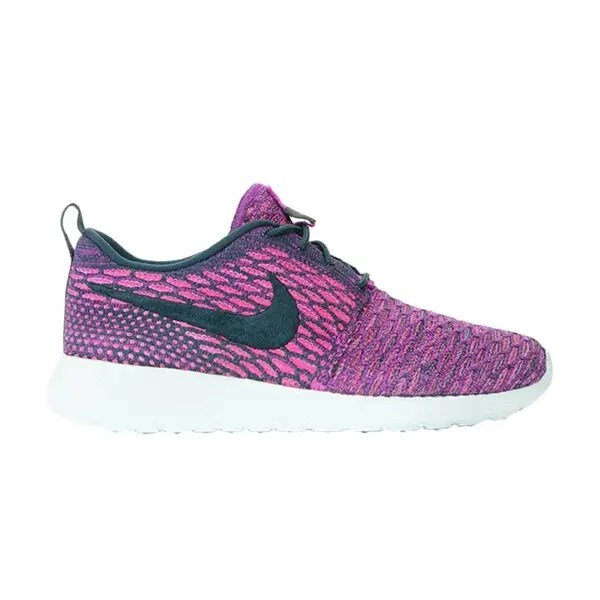 Nike Wmns Rosherun Flyknit Sneakers - Purple