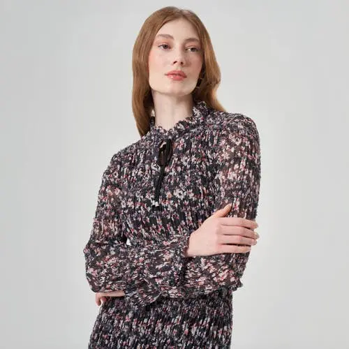 MIZALLE Patterned Crochet Midi Dress