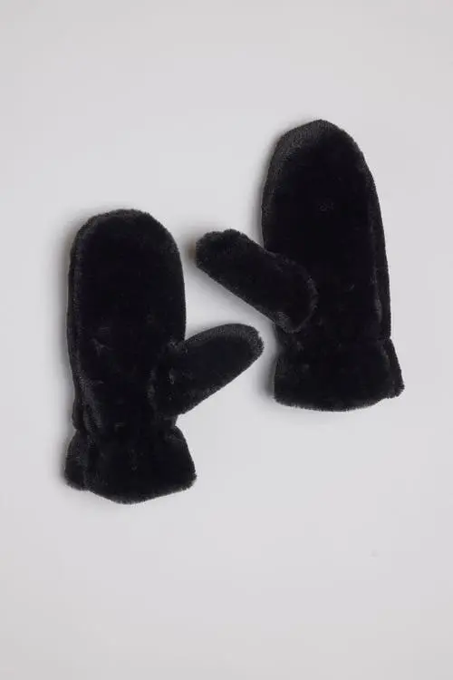 Hat Attack Faux Fur Mittens