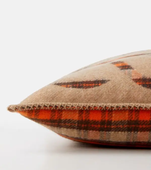 Loewe Anagram Wool And Cashmere Cushion - Beige