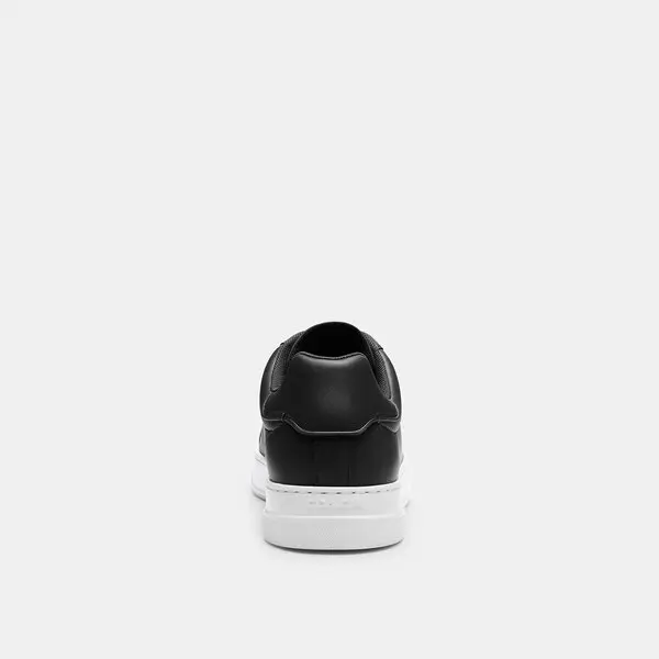 COACH High Line Sneaker