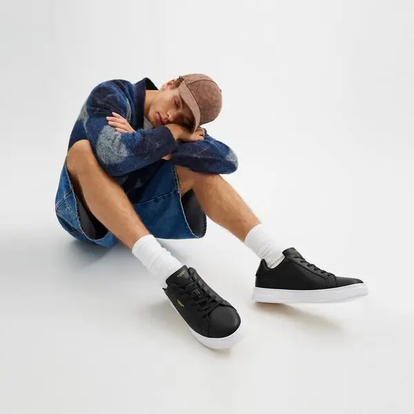 COACH High Line Sneaker