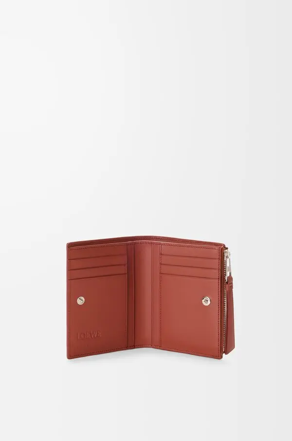 Loewe Puzzle Slim Compact Wallet In Classic Leather Skin - Tomette