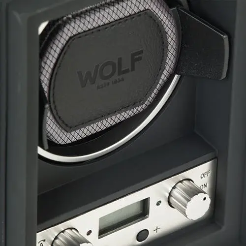 Wolf Watch Winder With Lock-in Dynamic Cuff